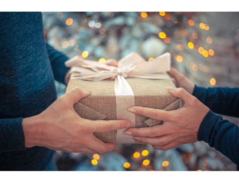 Gift ideas for Chinese women - AsianDate Online